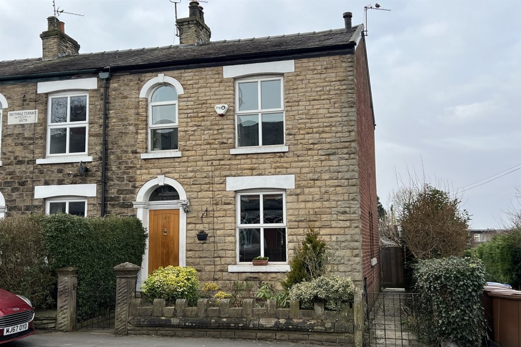 Compstall Road, Marple Bridge, Stockport, 3 bedroom, End Terrace